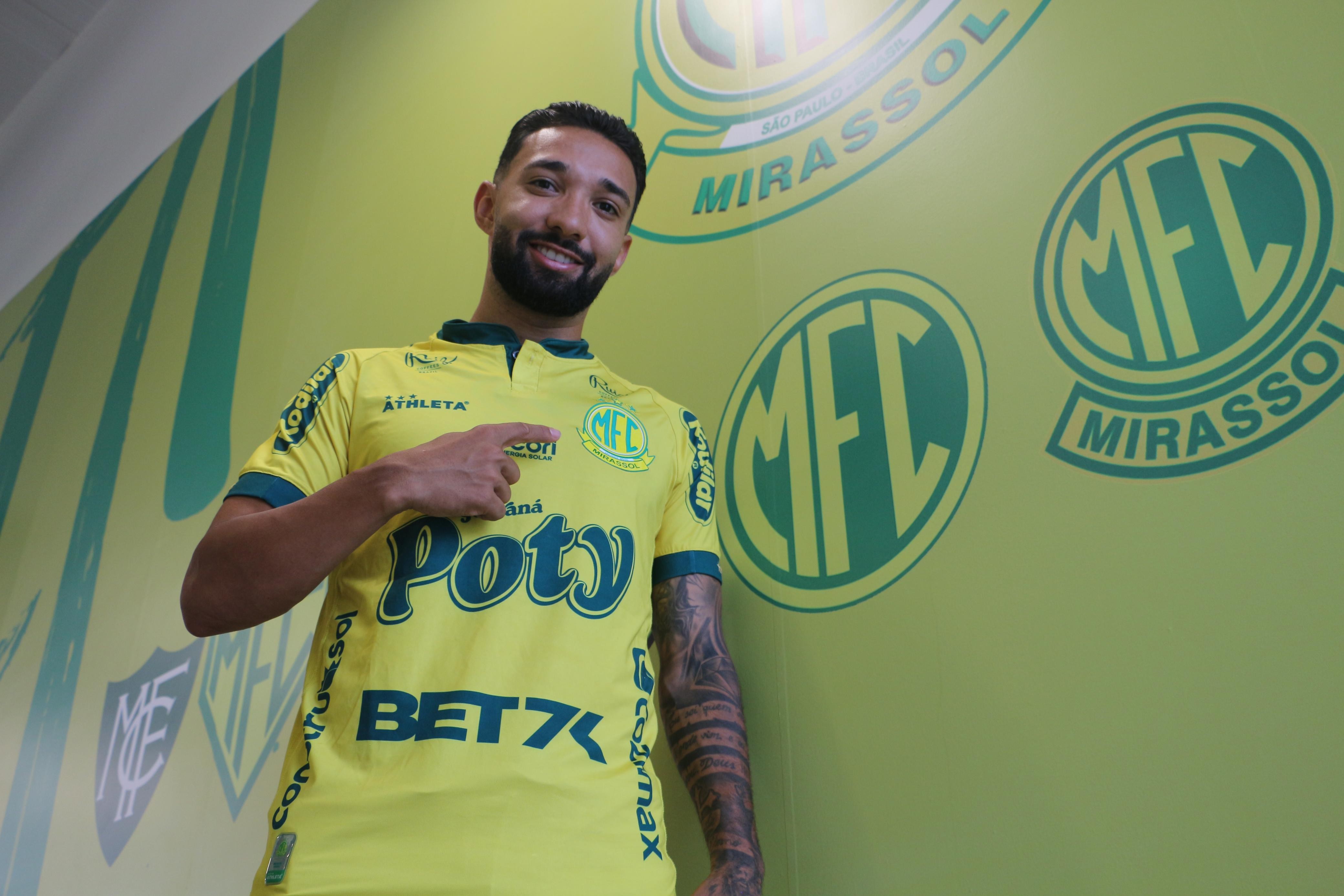 Clayson é apresentado pelo Mirassol e destaca disputa da Série A em ano ...