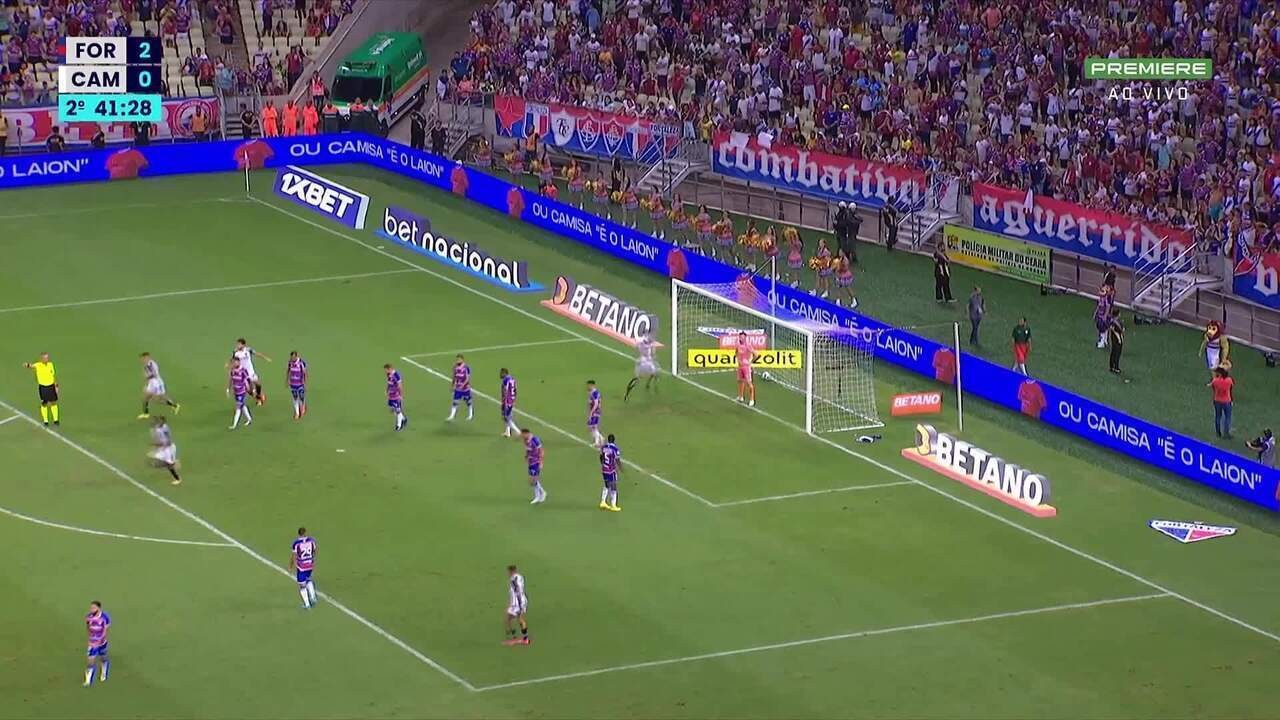 Atuações do Atlético-MG: Kardec volta e marca, Saravia é expulso; dê ...