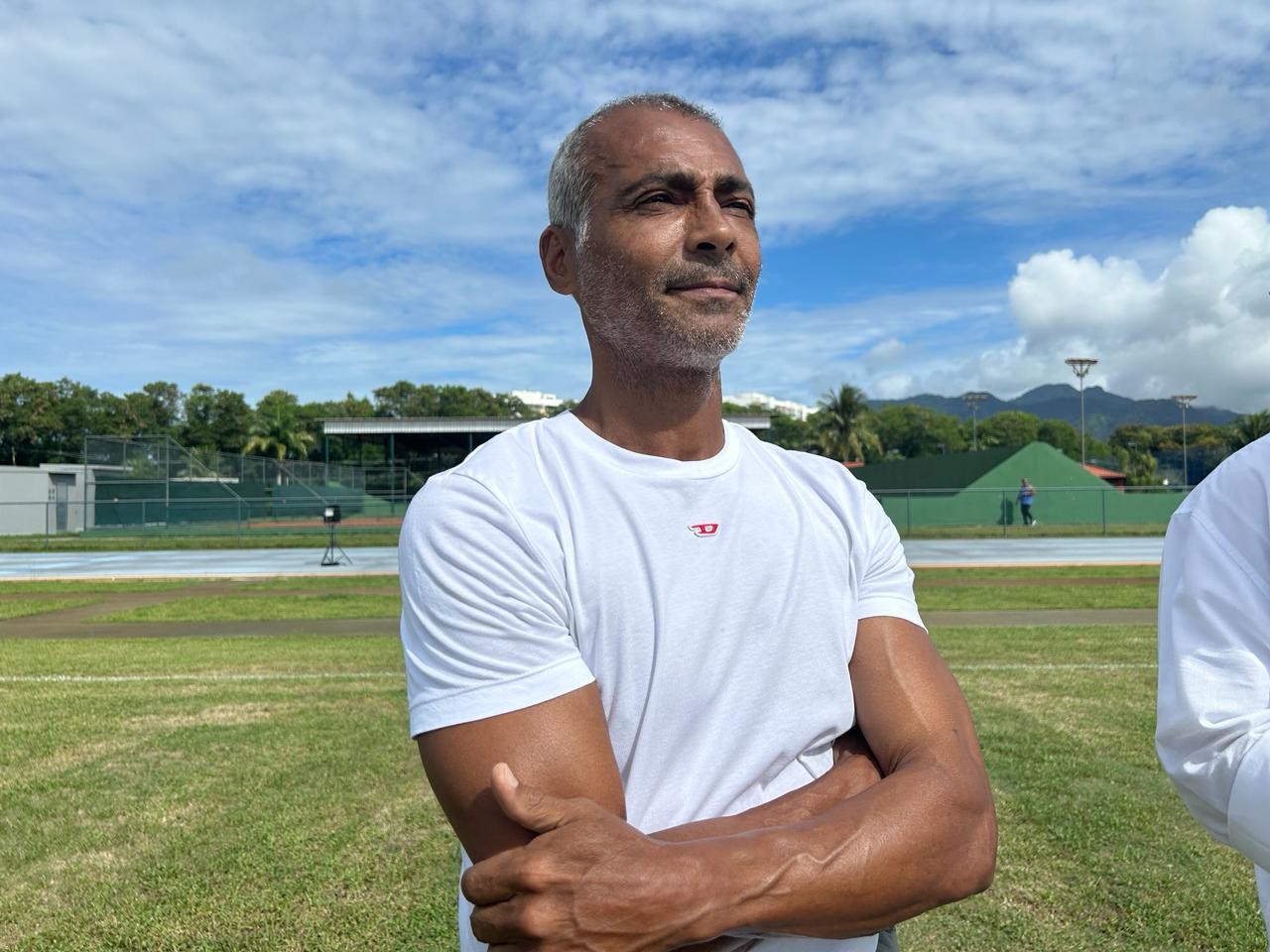 Romário explica volta aos gramados pelo America: "Sonho de jogar ao ...