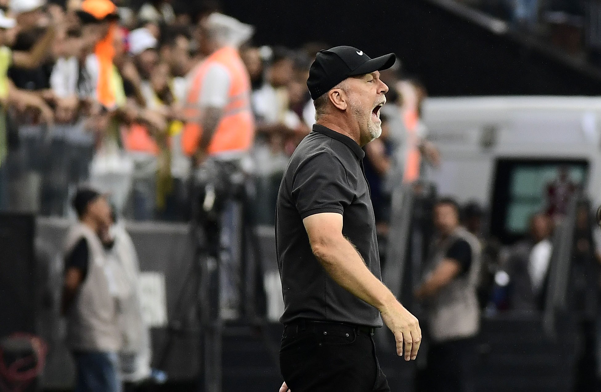 Mano deixa caso Veríssimo para trás no Corinthians: "O que me deixou ...
