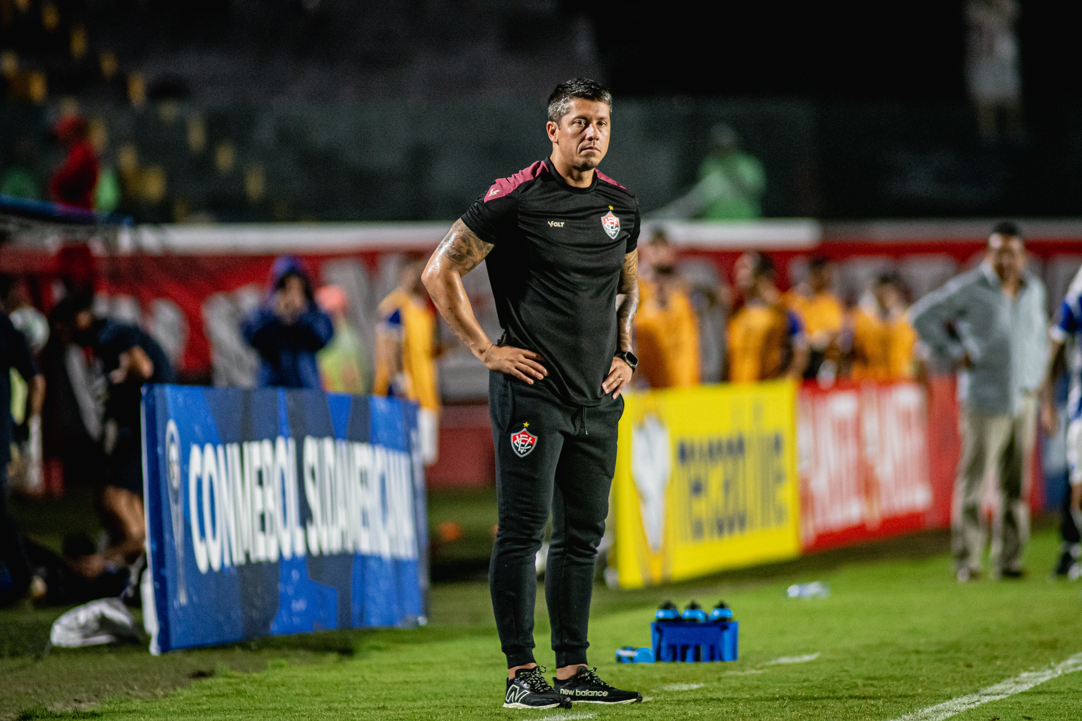 Vitória demite Thiago Carpini