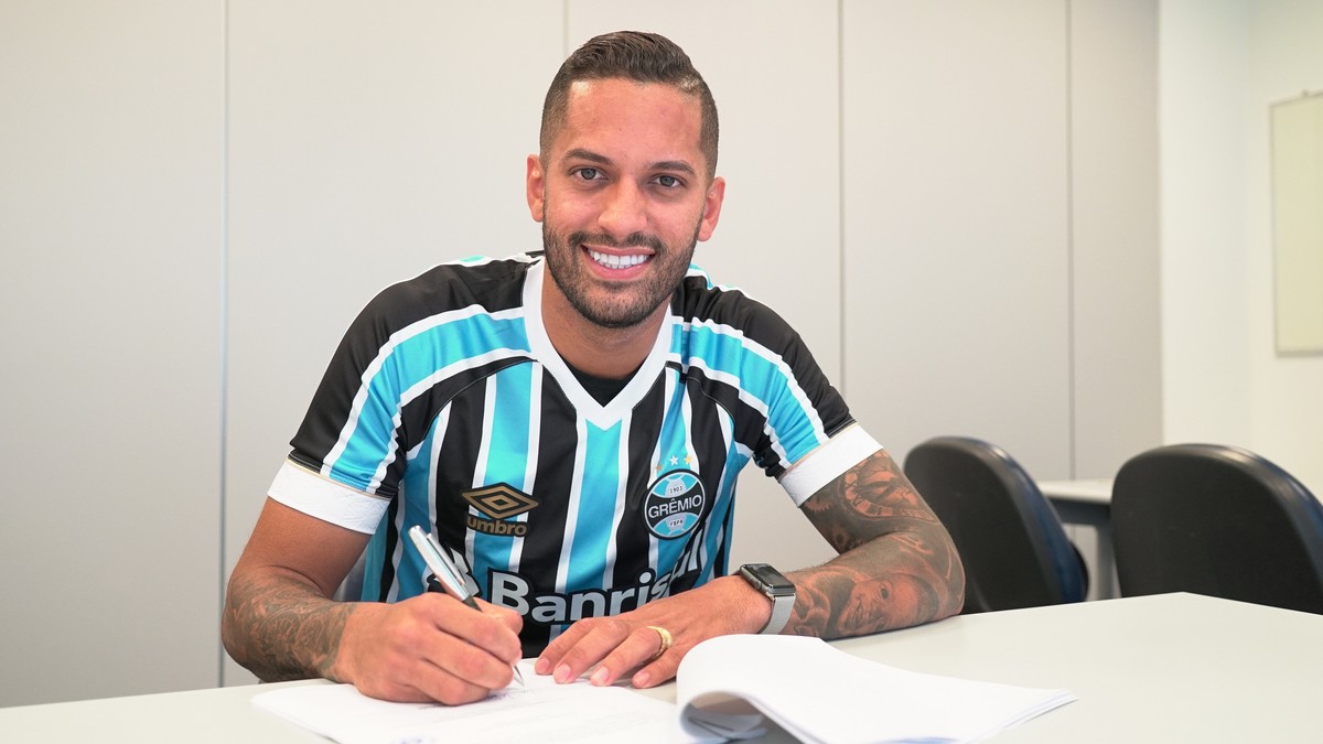 Grêmio anuncia Rômulo como o primeiro reforço da temporada | grêmio | ge