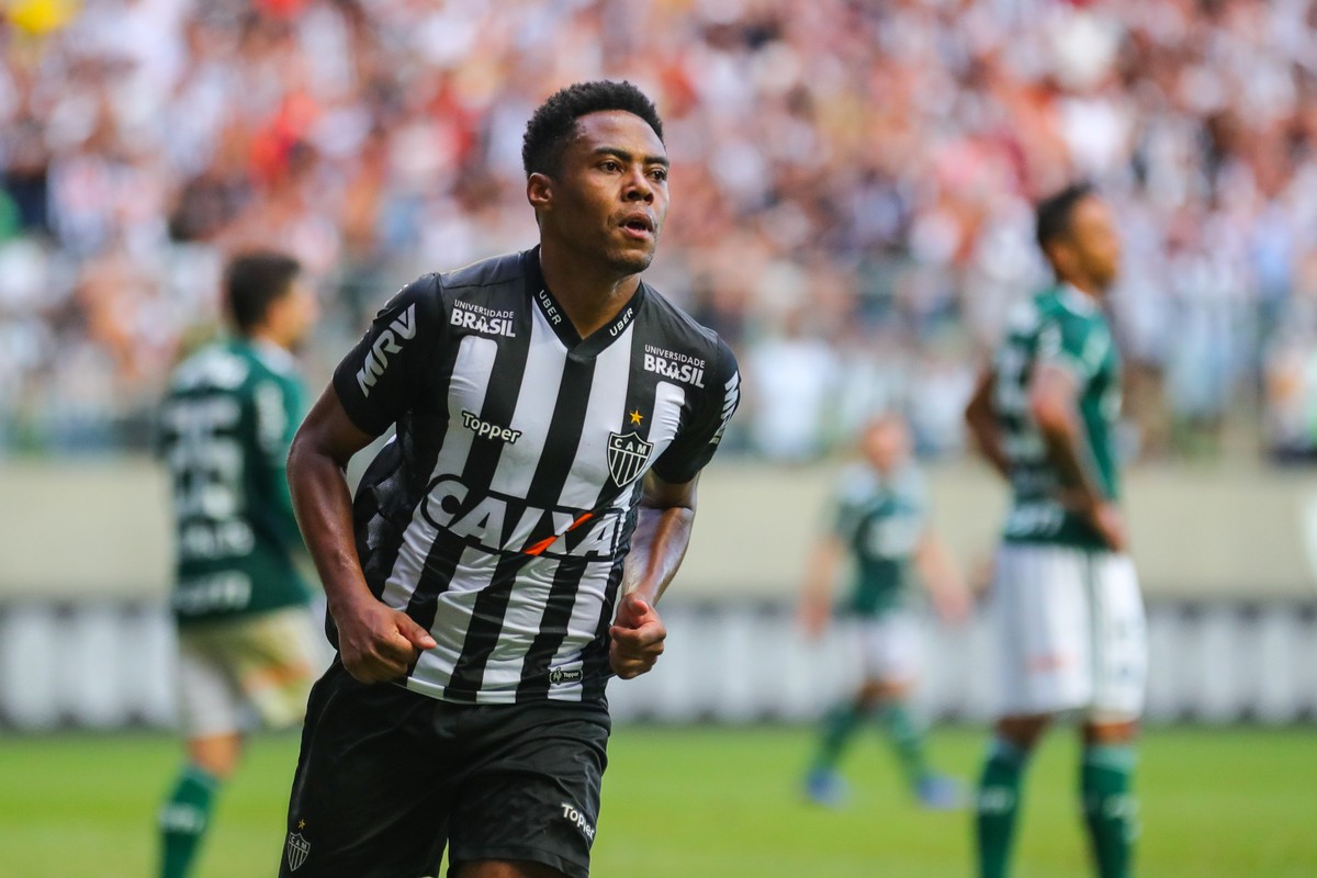 Inter avança em conversas por Elias; negócio do Atlético-MG com Réver é ...