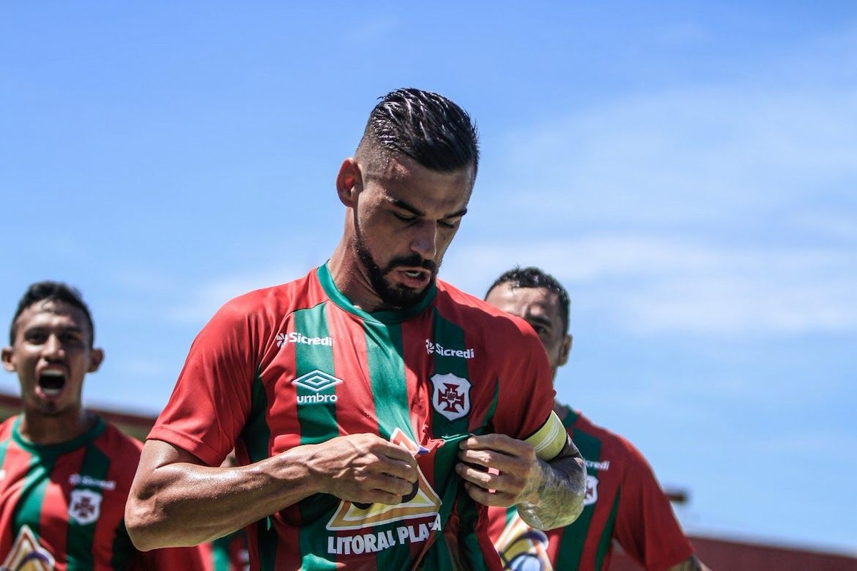 Um dos melhores zagueiros da A2, Lucas Cunha retorna à Briosa focado no ...