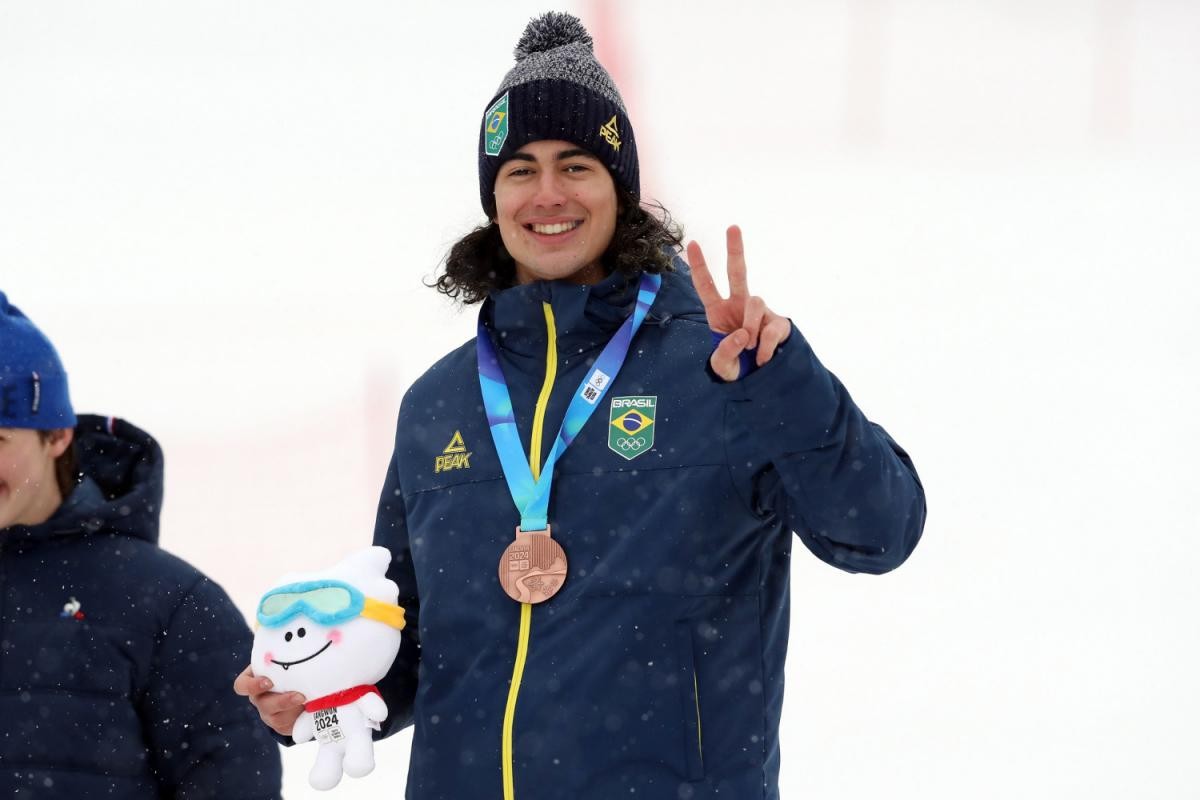 Brasil conquista primeira medalha em Olimpíadas de Inverno no snowboard ...