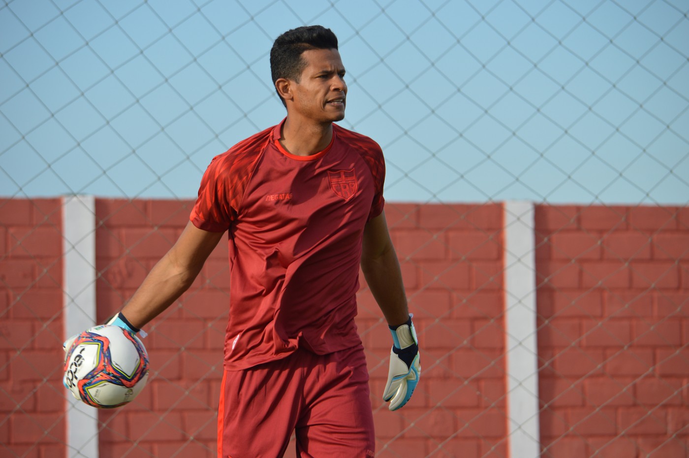 Diogo Silva está regularizado na CBF e pode reforçar o CRB contra o ASA