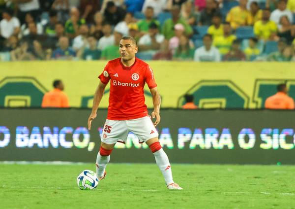 Defesa do Inter mostra evolução e só leva gol em um dos últimos quatro ...