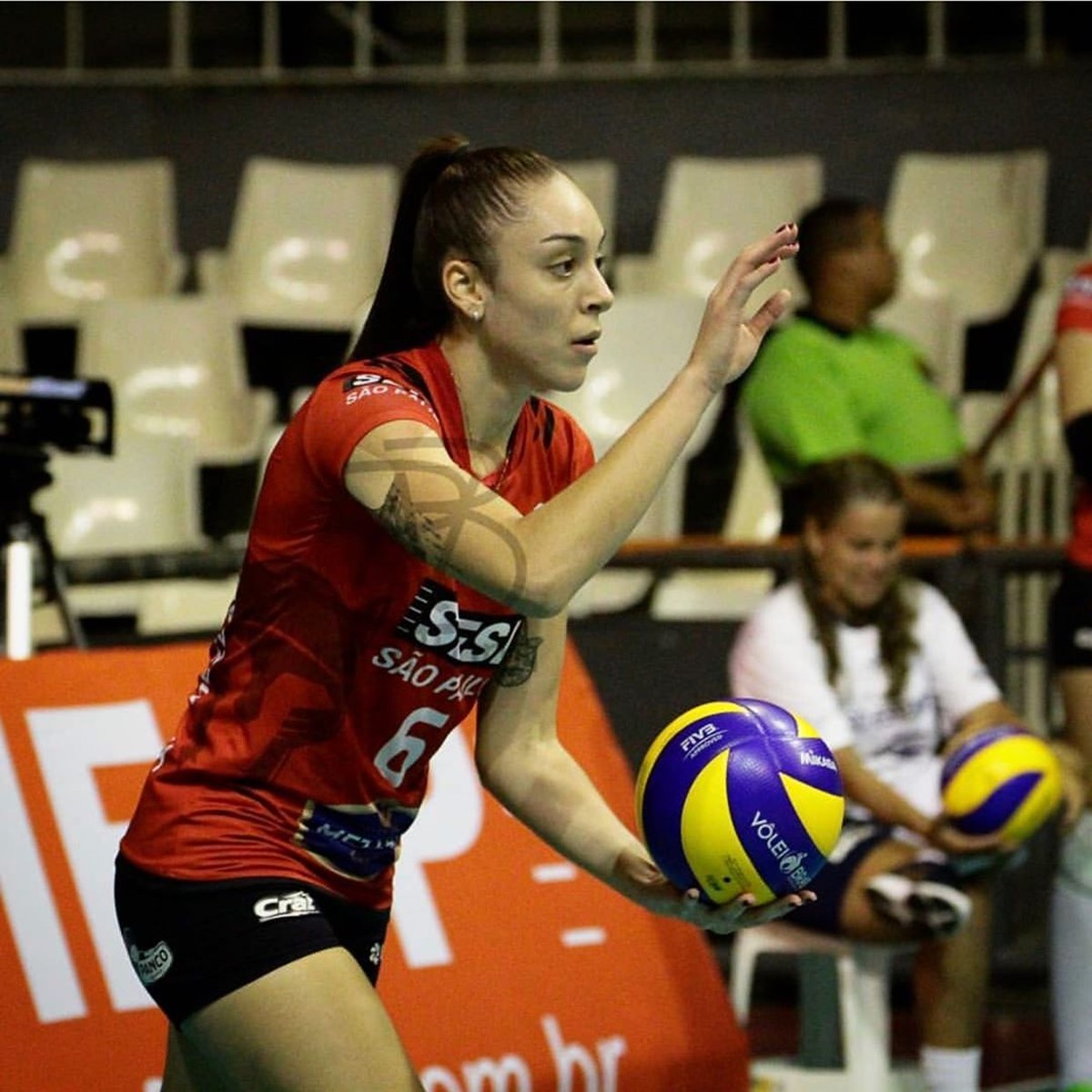 De volta à Superliga, Gabi Cândido pede mais atenção à saúde mental dos ...