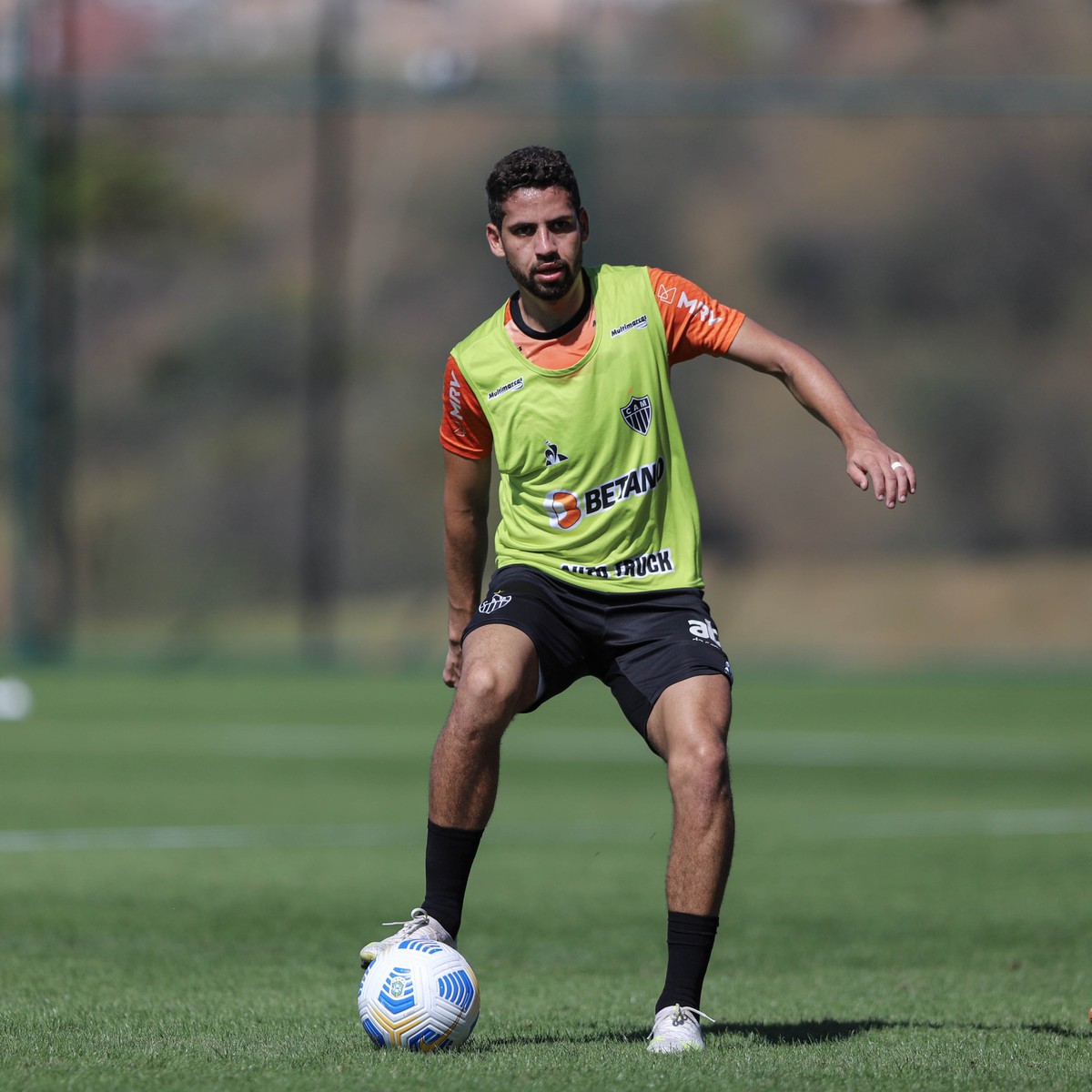 Gabriel destaca defesa essencial para títulos e analisa falhas do ...