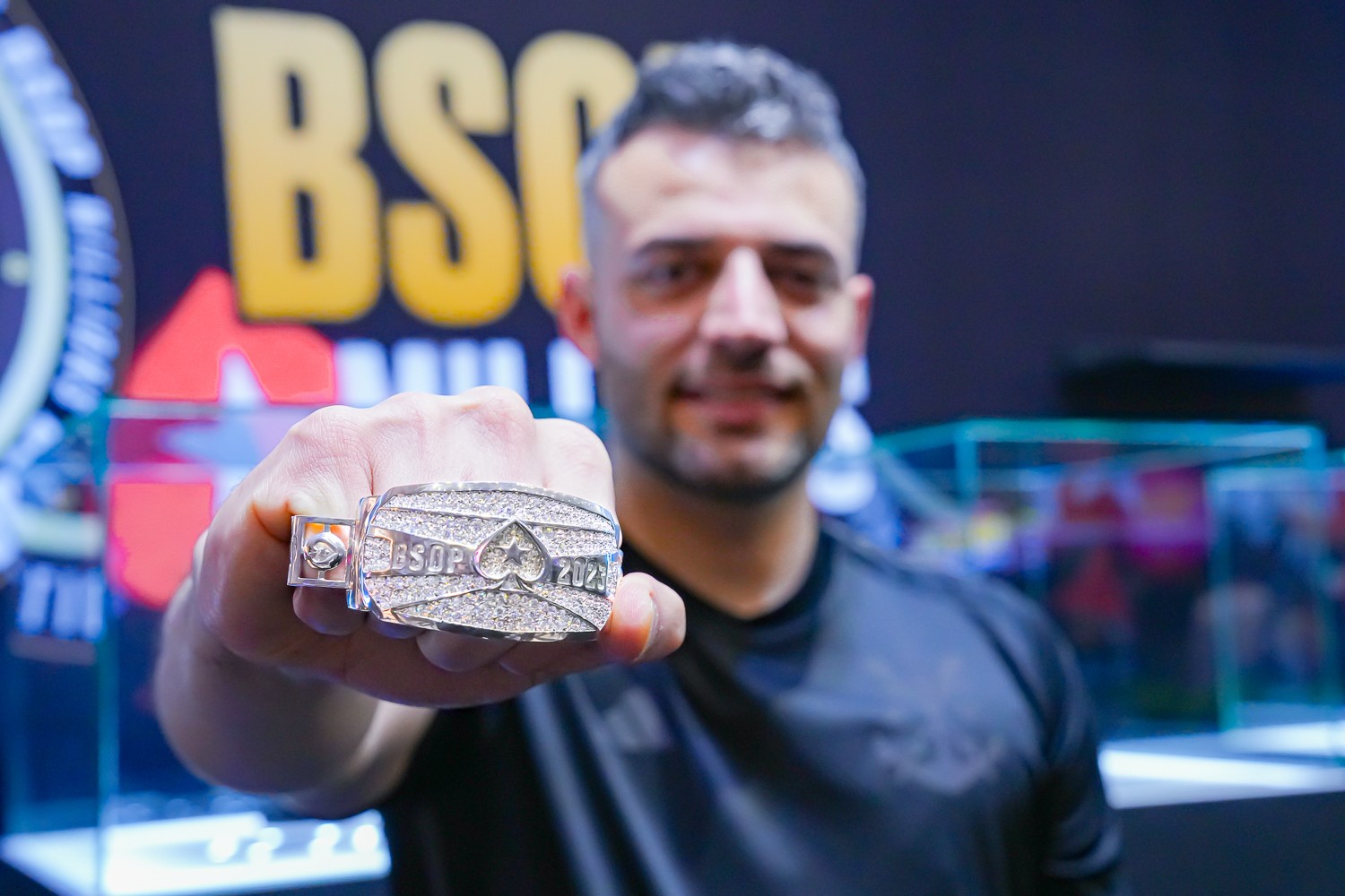 Campeão do BSOP e líder do KSOP, Cestari quer fazer história no poker ...