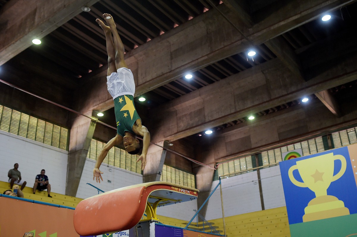 Na ginástica e no tiro com arco, sergipano se destaca pela versatilidade nos Jogos da Juventude ...