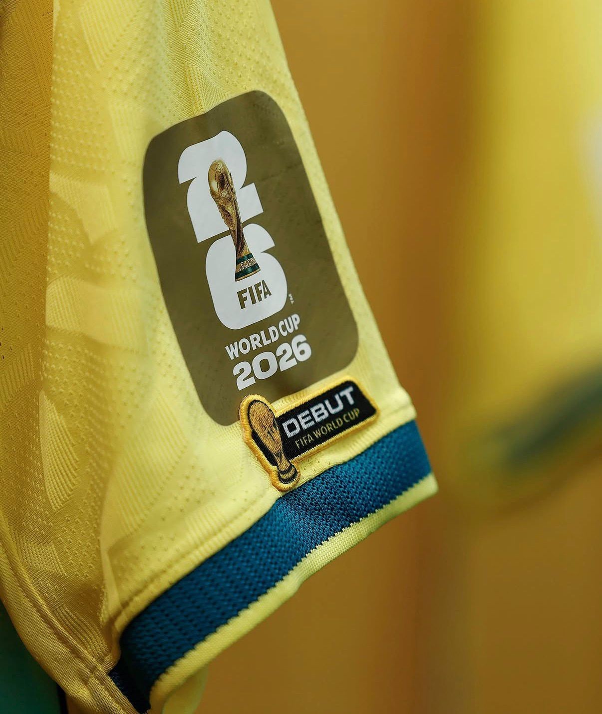 Seleção estreia patch dourado em uniforme na Copa; entenda significado | Ge