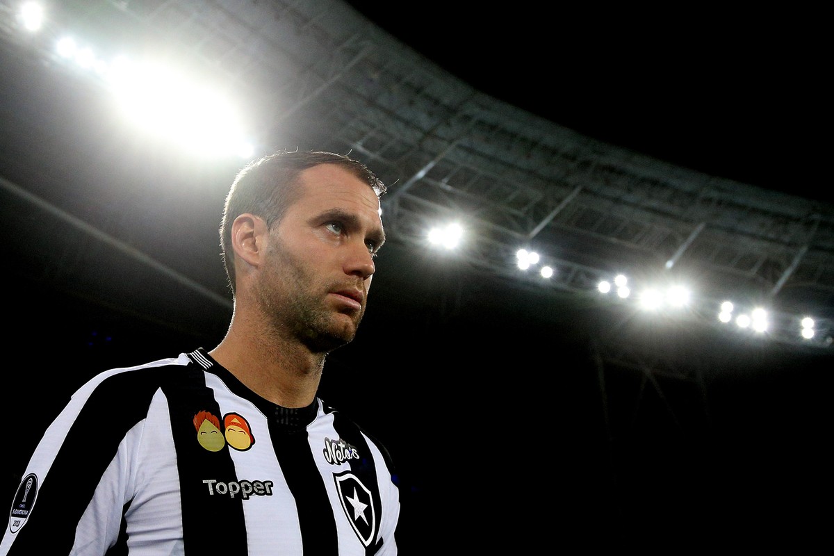 Segura o Xerife! Botafogo faz proposta de renovação por mais dois anos ...