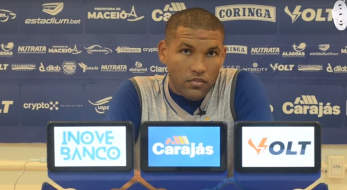 Matheus Felipe comenta sequência de quatro vitórias do CSA na Série B ...