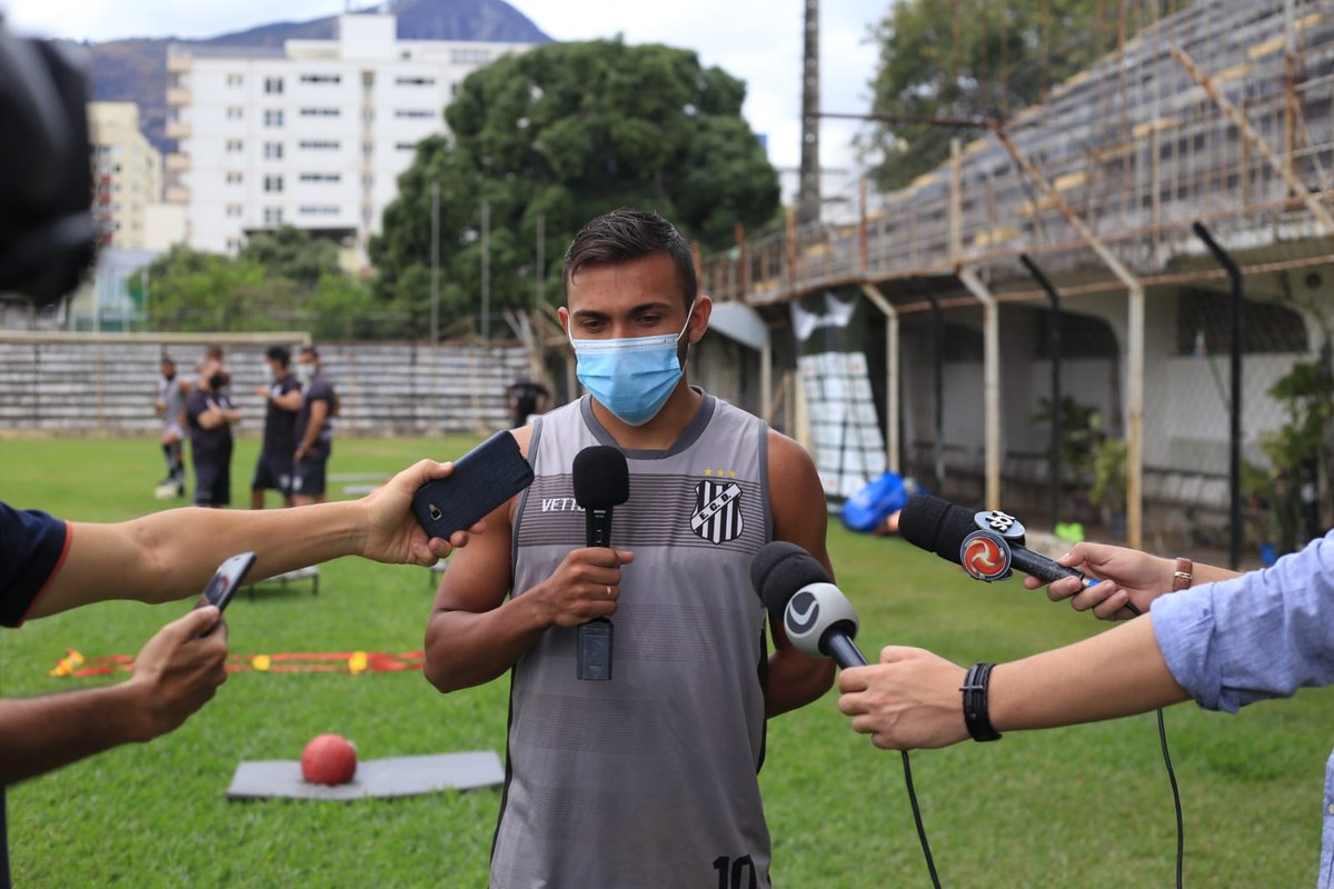 Artilheiro do Democrata-GV na temporada, Felipinho avalia novos ...