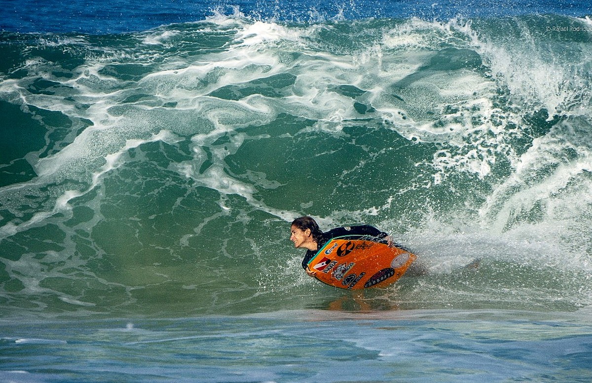 Às vésperas do mundial de bodyboard, atleta perde prancha e faz apelo ...