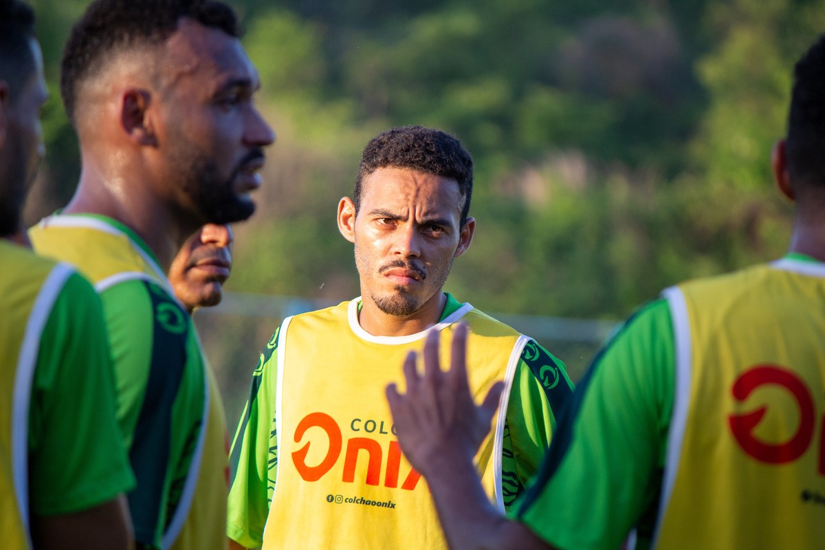 gean-do-fluminense-pi-punido-pelo-tjd-pi-com-180-dias-de-suspens-o