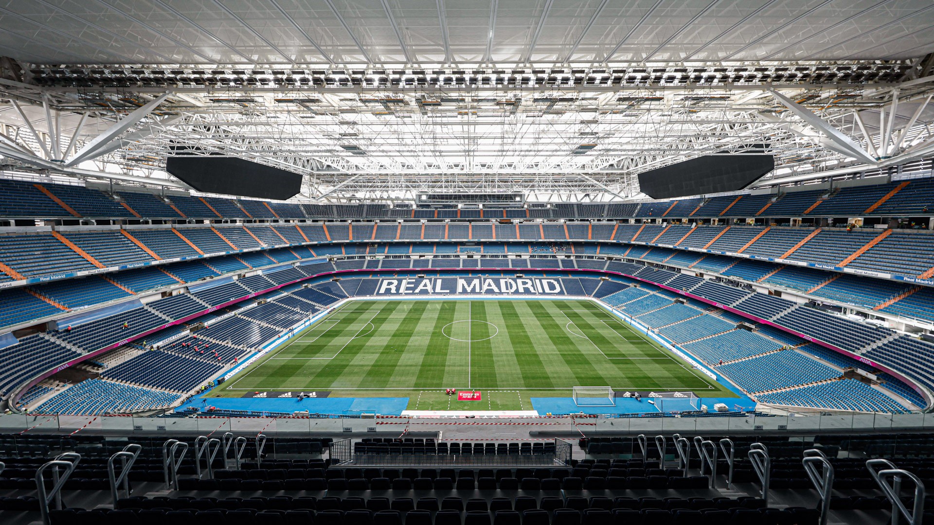 Santiago Bernabéu, do Real Madrid, é eleito melhor estádio do Mundo em ...