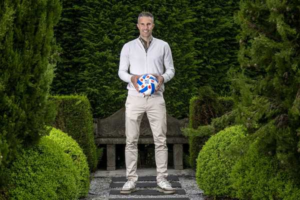 Van Persie vira técnico do Heerenveen: "Desafio fantástico" | futebol ...