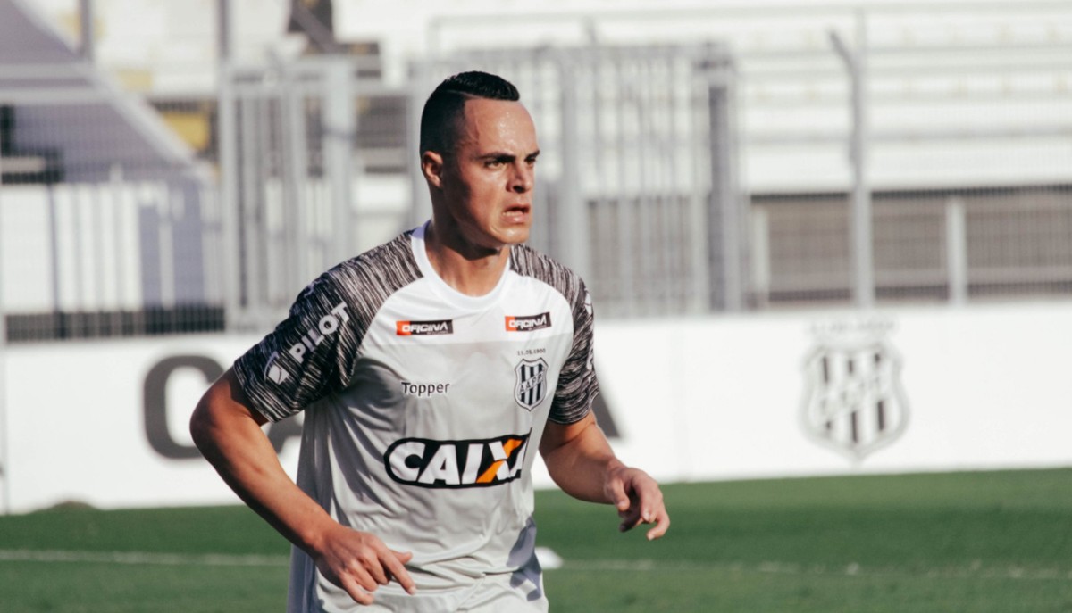 Victor Rangel espera o "quanto antes" atuar, mas tempo inativo demanda ...