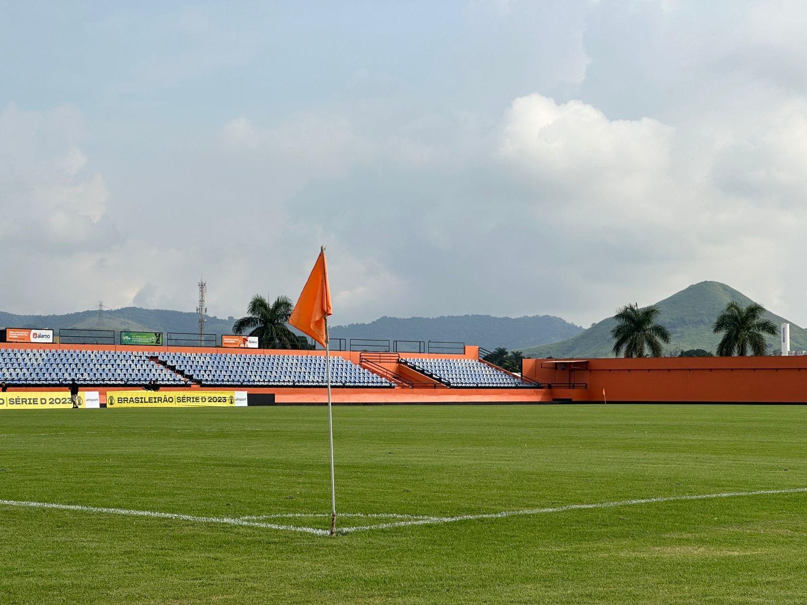 Nova Iguaçu x Rio Branco-ES: onde assistir ao vivo, horário e escalações